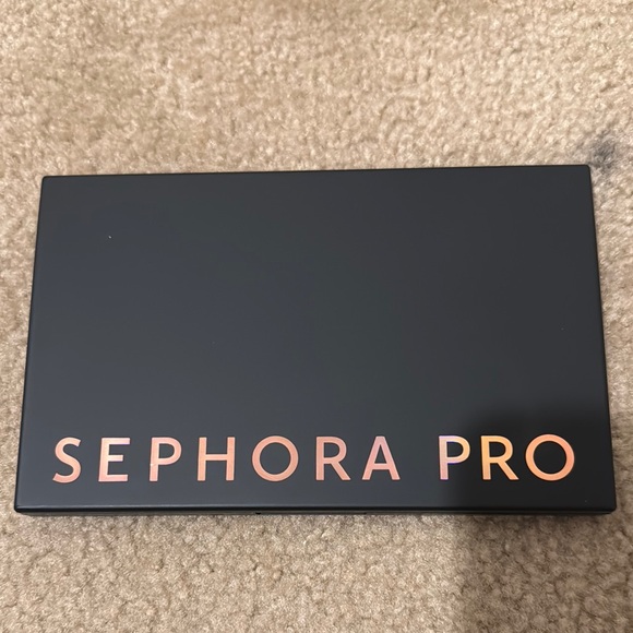 Sephora | Makeup | Sephora Pro Black And Gold Makeup Palette | Poshmark